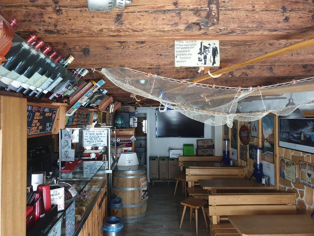 AN AFTERNOON IN: VENICE | PLATFORM